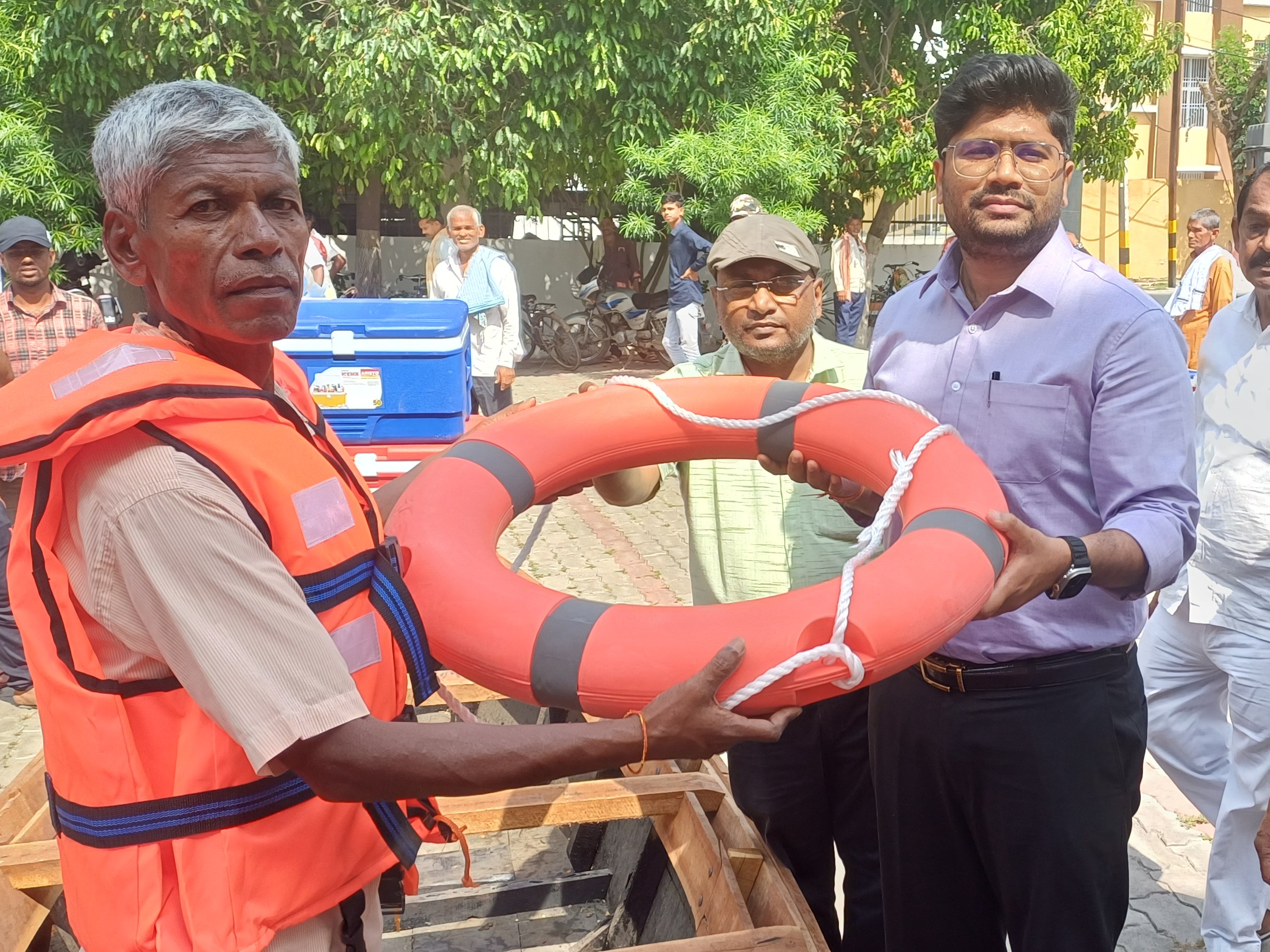 Munger Fishermen Get Marketing Kits | 90% Subsidy Boost Fish Business