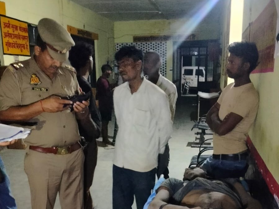 Gonda Employee Death: Current Accident During Aandhi-Pani