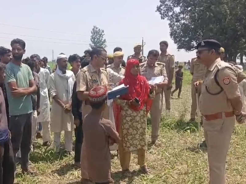 Sambhal Missing Thief Body Found In Farm | Family Identifies By Clothes