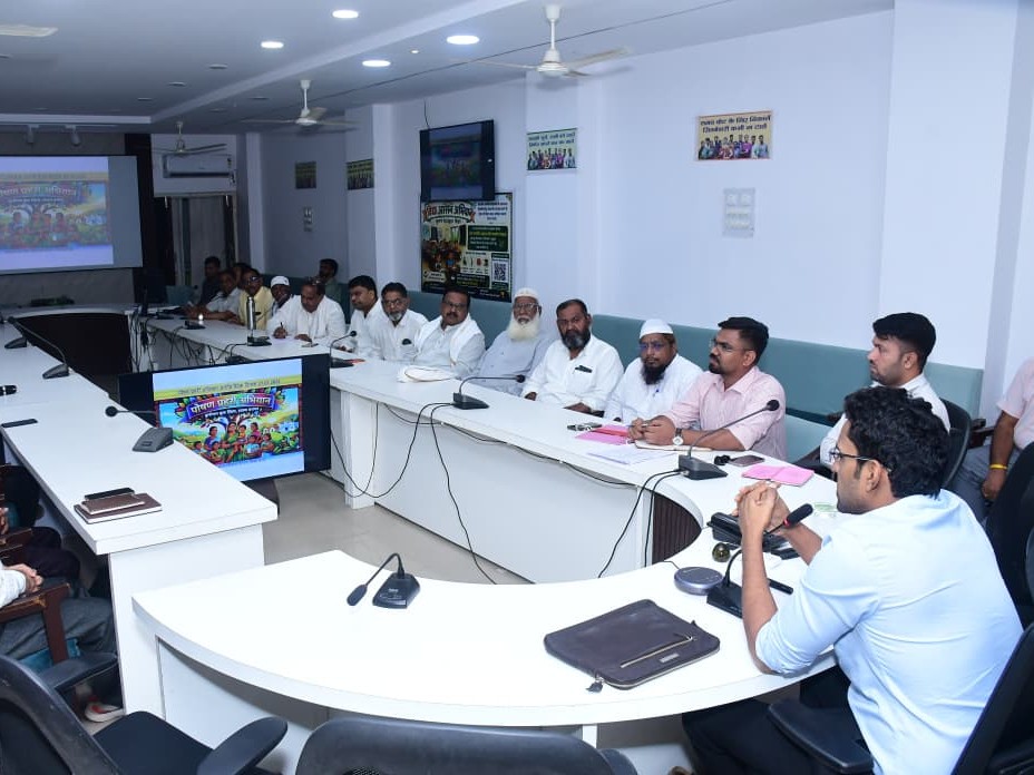 Harda Poshan Prahari & Vidya Aasan Campaign Expansion | School Benches
