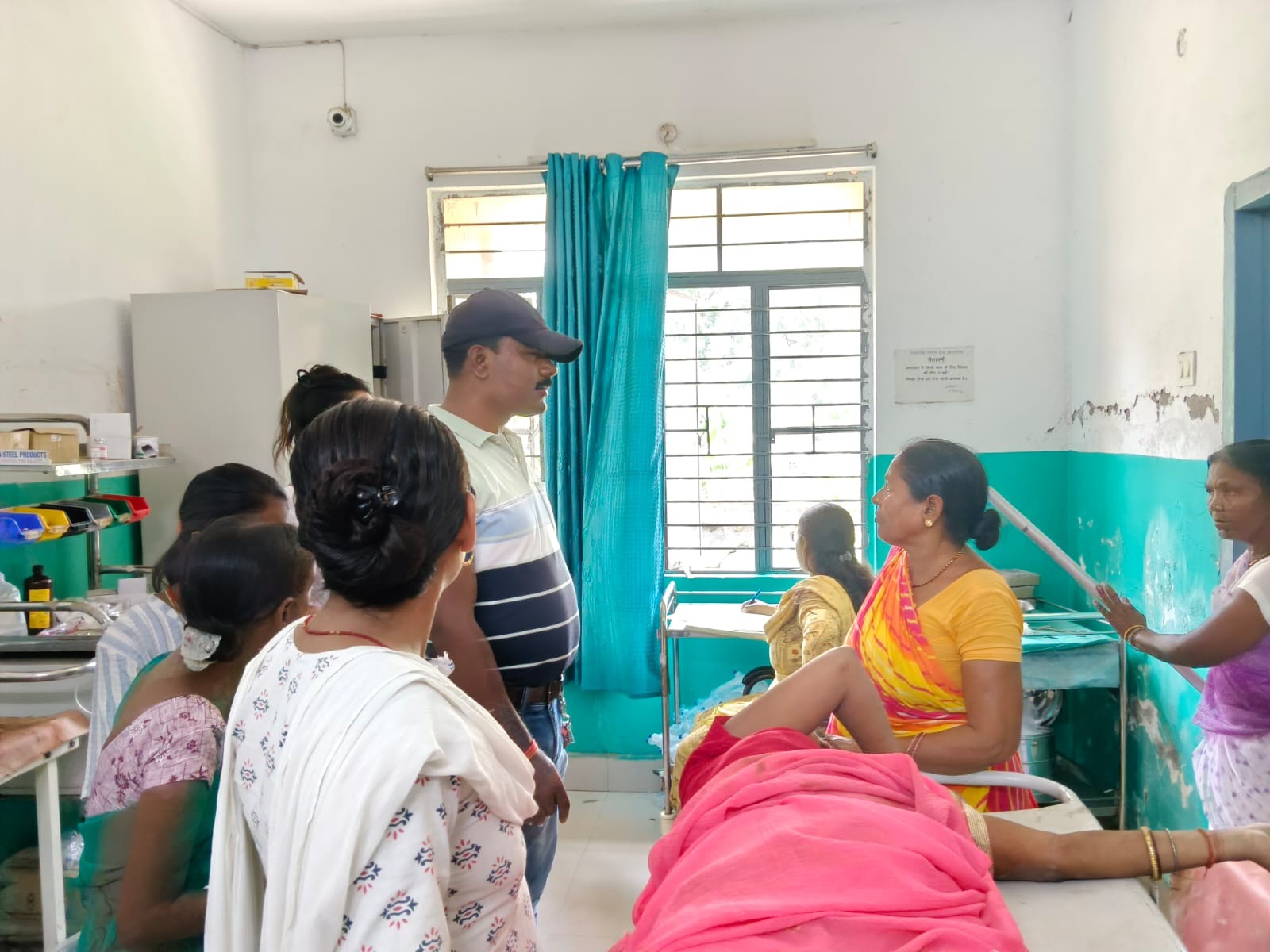 Ekangarasarai Accident | Woman Hit By Bike, Driver Flees