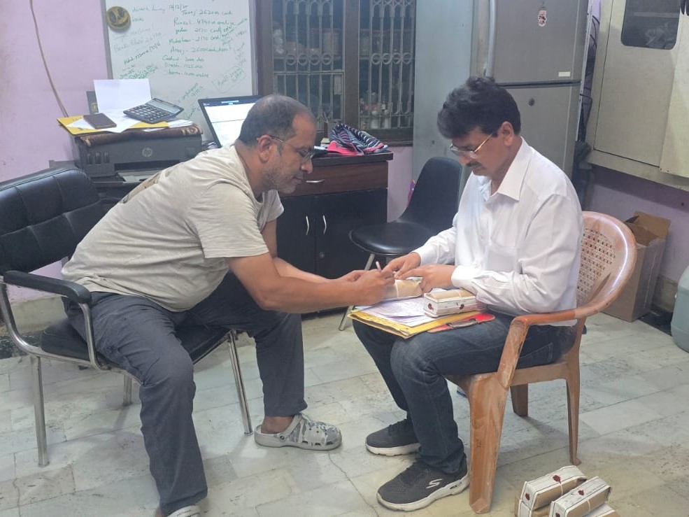 Hapur Food Safety Raids | Ice Cream & Ice Candy Samples Collected