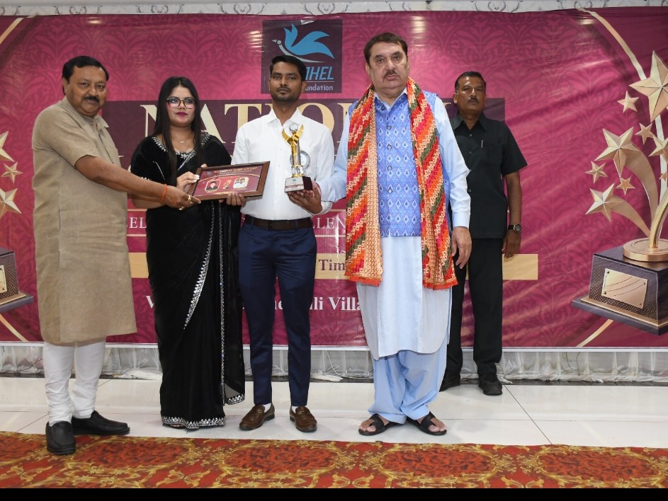 Ayodhyas Dr. Gufran Honored With National Icon Award For Health ...