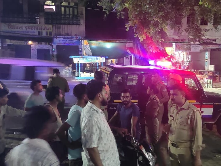 Sirsaganj Lehpal Son Ramotar Arrested For Shooting Cousin | Firozabad News