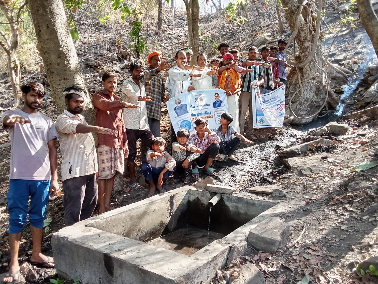 Alirajpur Shramdaan | Babaghada Water Source Clean-up; Wildlife Water