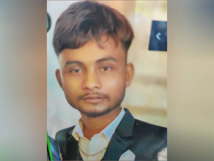 Bhopal Bulero Accident: E-Rickshaw Driver Death | Racing Cars