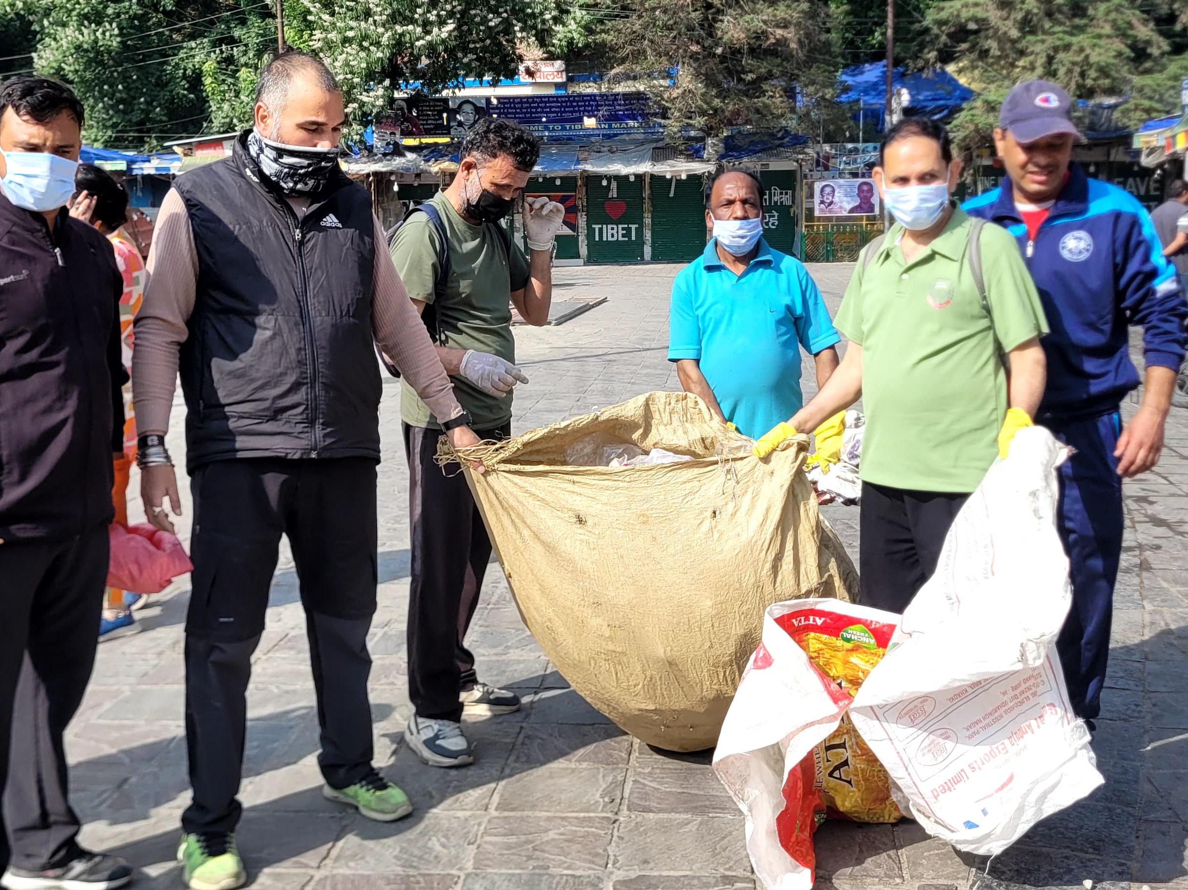 Nainital Lake Clean-Up | Nagar Palika & Religious Orgs Remove Garbage