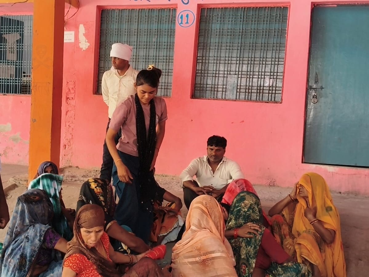 Kanpur Dehat Youth Suicide | Auraiya Sisters House