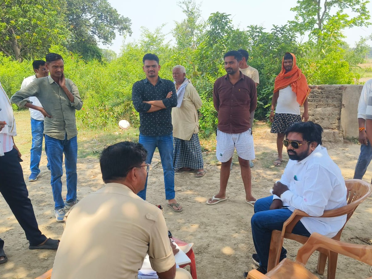 Basti Rudhauli Youth Body Found Hanging | Mango Tree Police Probe