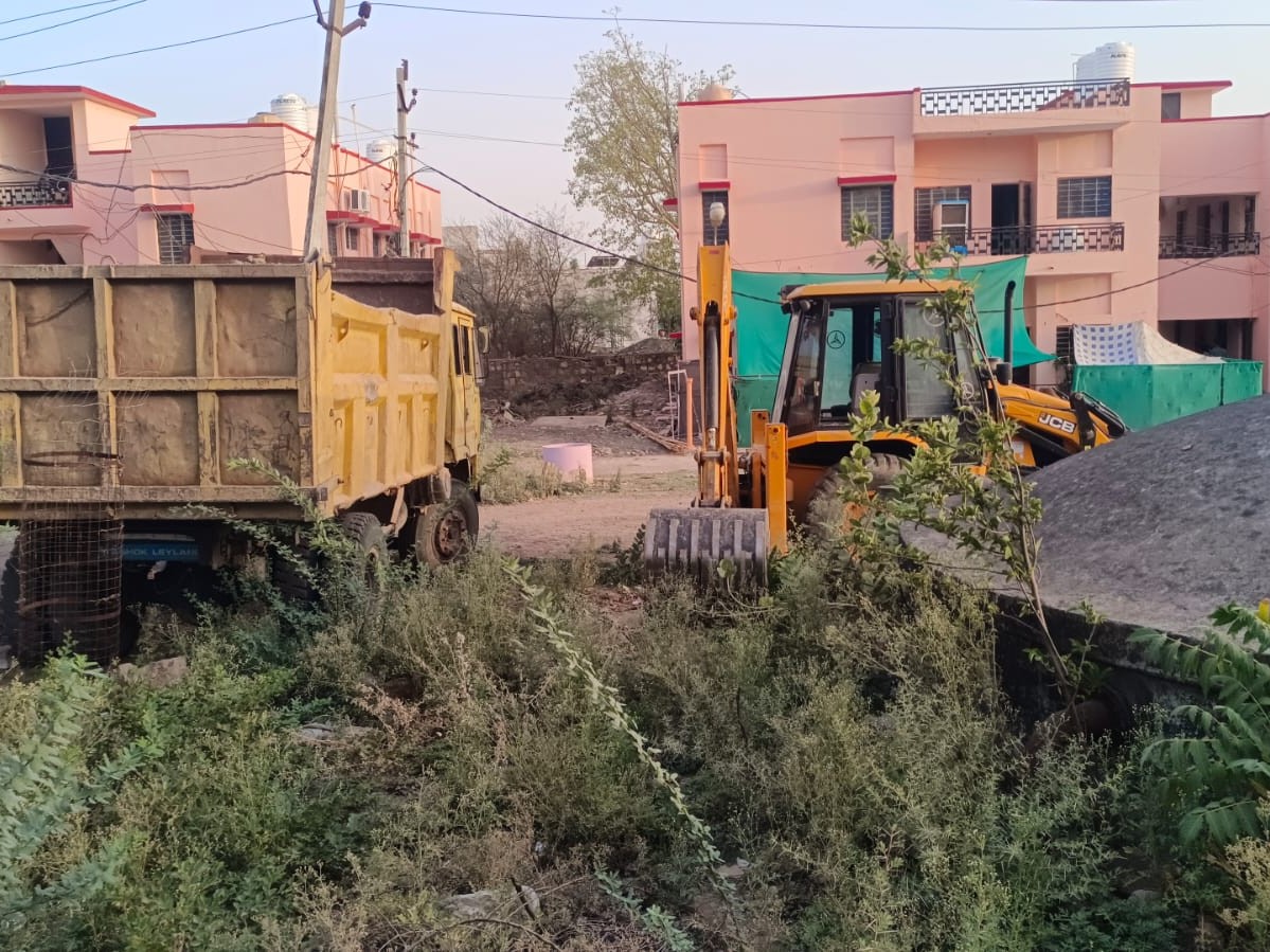 Baran Illegal Mining Bust: JCB, Dumpers, Car Seized; 3 Arrested