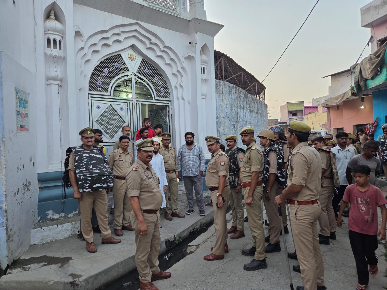 Ahar Eid Security: Heavy Police Deployed at Mosques & Idgahs