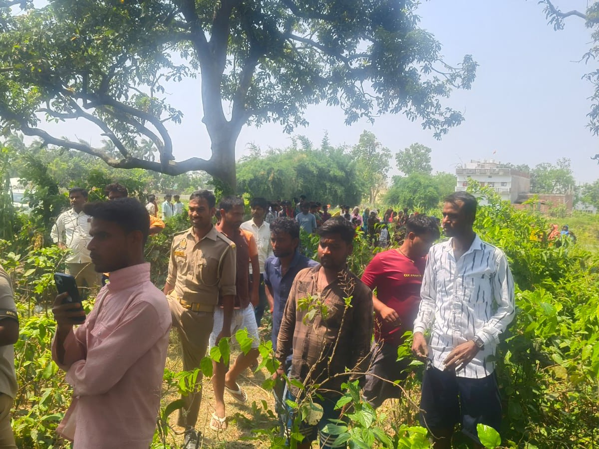 Basti Rudhauli Youth Body Found Hanging | Mango Tree Police Probe