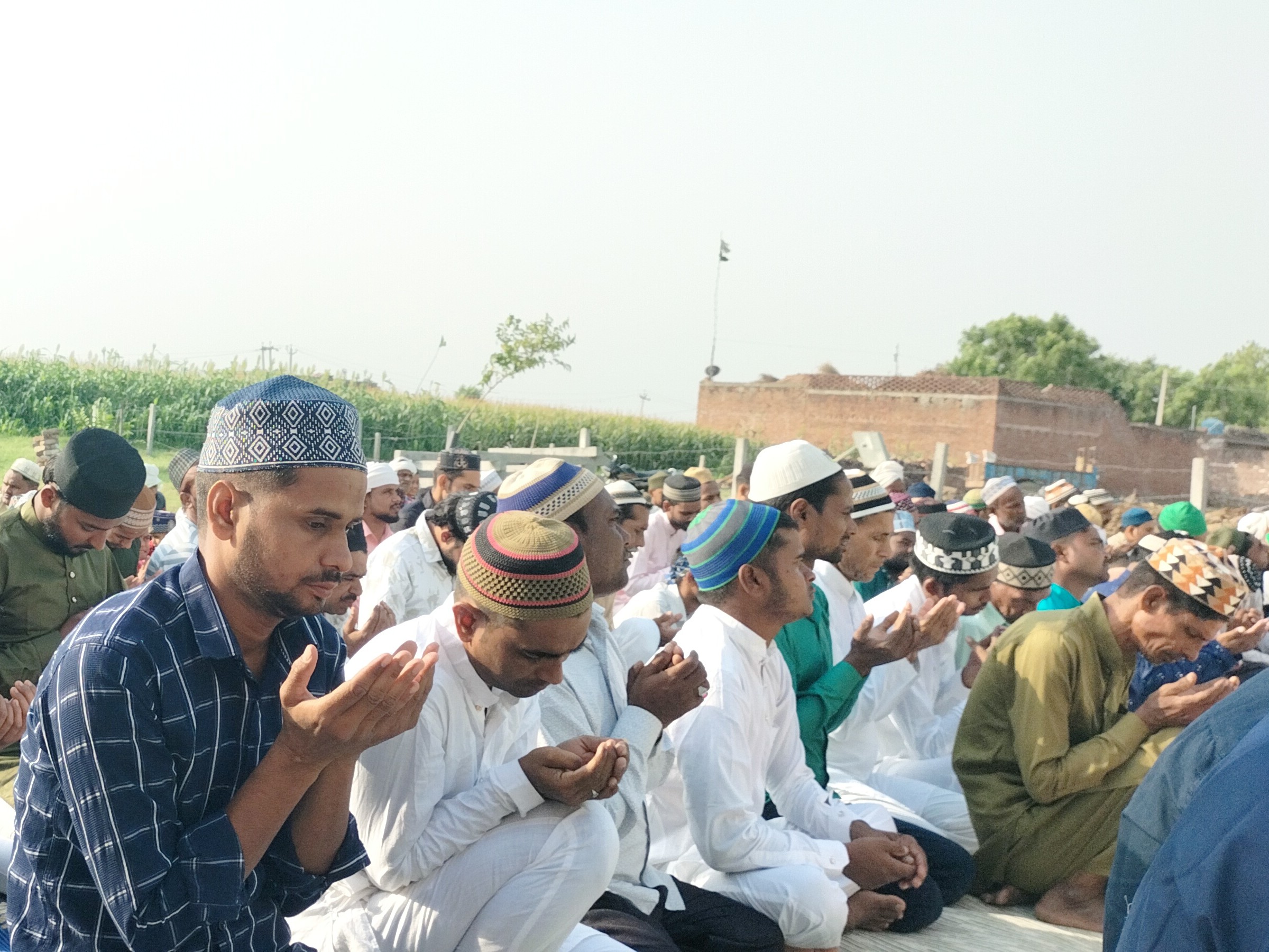 Chandni Village Eid Ul Adha Namaz Peaceful | Police Present