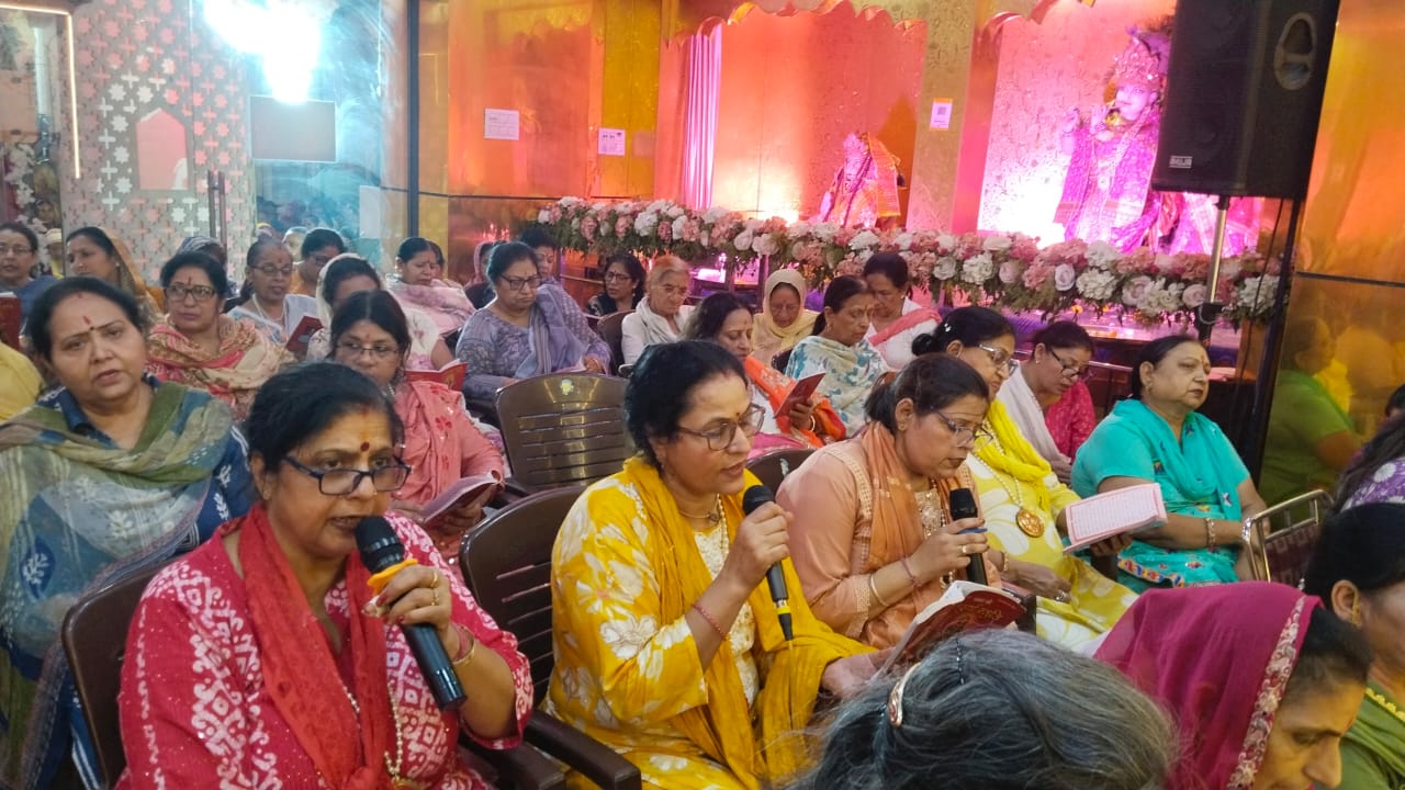 Durga Saptashati recitation before the Jagrata at Gauri Shankar Temple