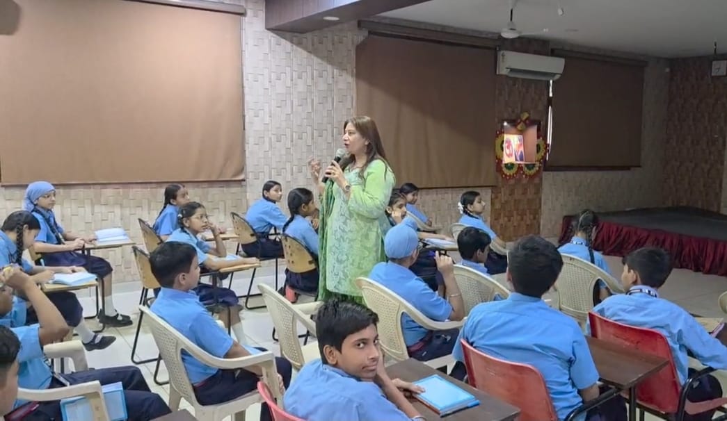 Smart study tips given to students in BVM School