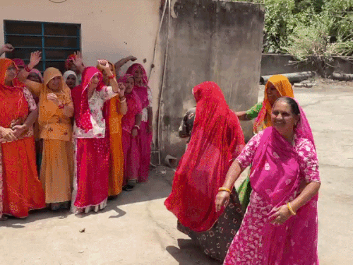 Ajmer Water Crisis: Furious Women Break Pots at PHED Office