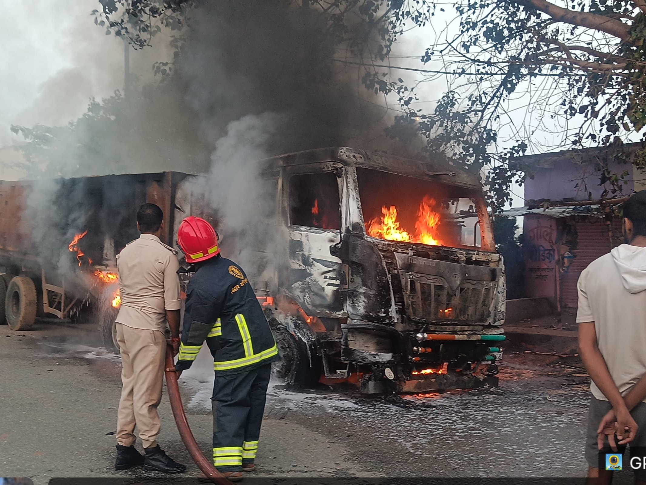 Jagdishpur Damper Fire | Driver Safe; Short Circuit Suspected