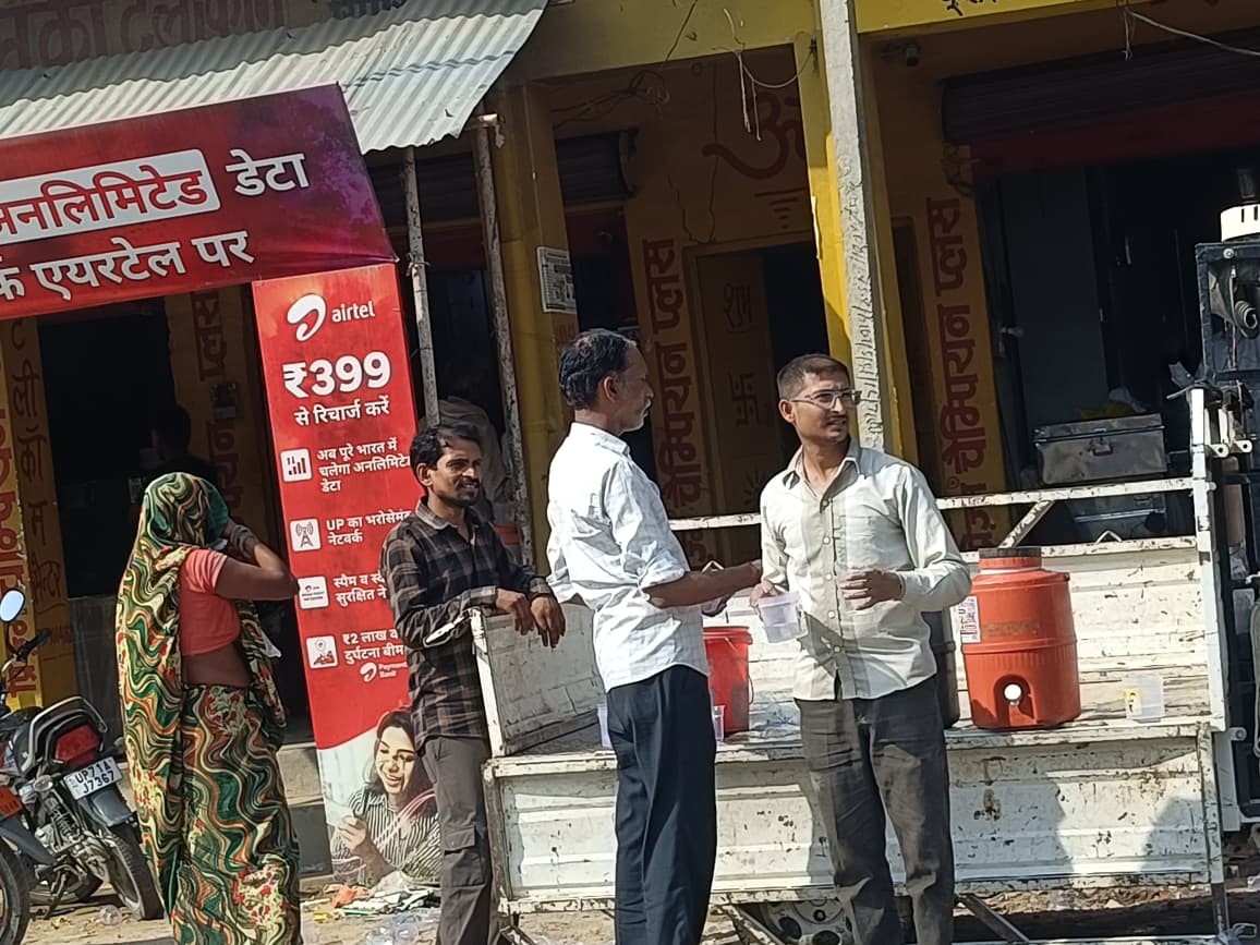 Dhata Heat Relief | Lucky Telecom Distributes Sharbat