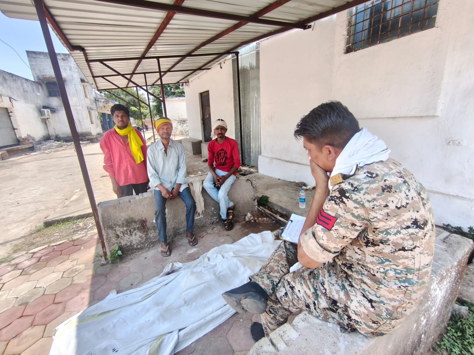 Nagpur Man Returns After 20 Years, Dies By Poison | Balaghat News