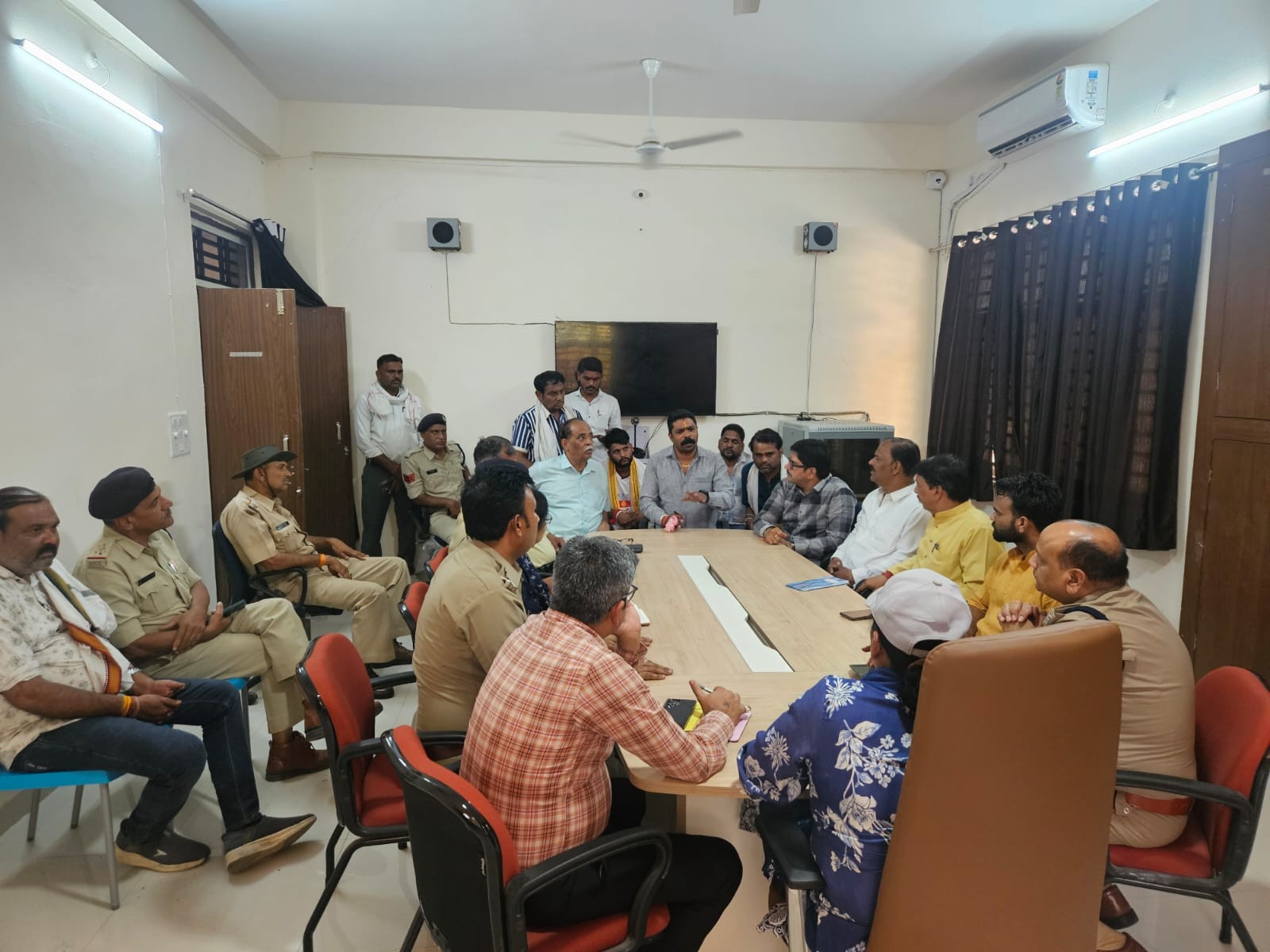 Ashta Rudraksh Mahotsav Cancelled | Marriage Event Proceeds