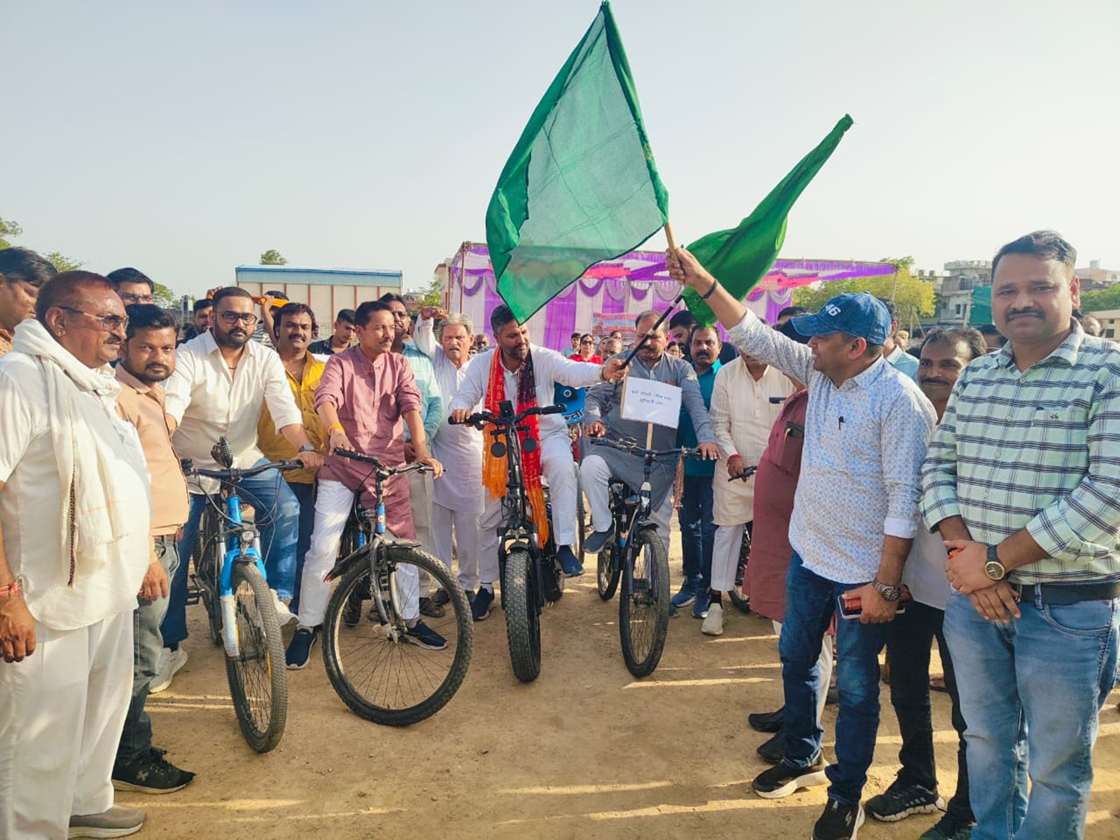 Message of water conservation given by organizing cycle rally