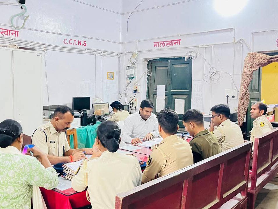 Sonpur Thana Inspection: SP Kumar Ashish Orders Crime Control