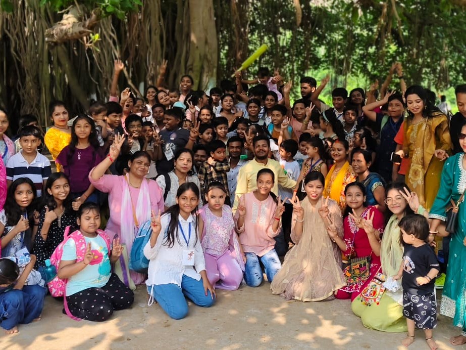 Jamalpur Kids Visit Temple | Indian Culture & Spirituality Camp