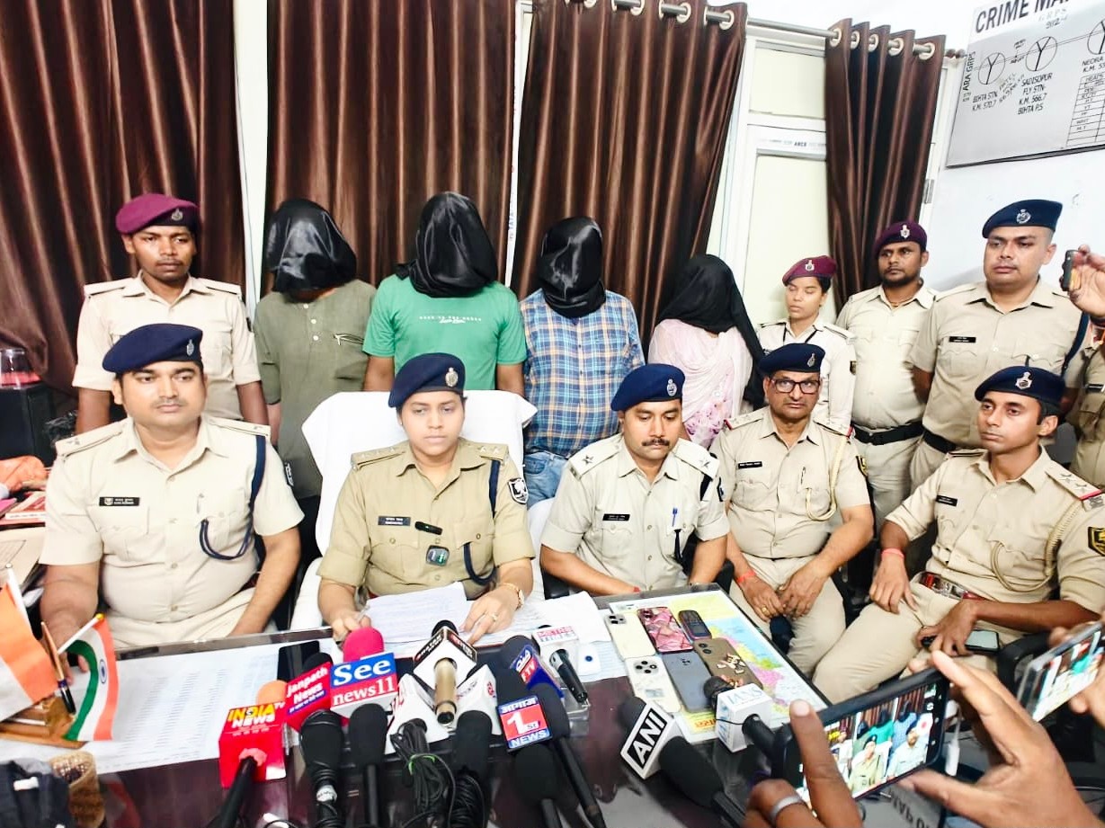 Buxar Train Alcohol Smugglers Arrested | Network Exposed