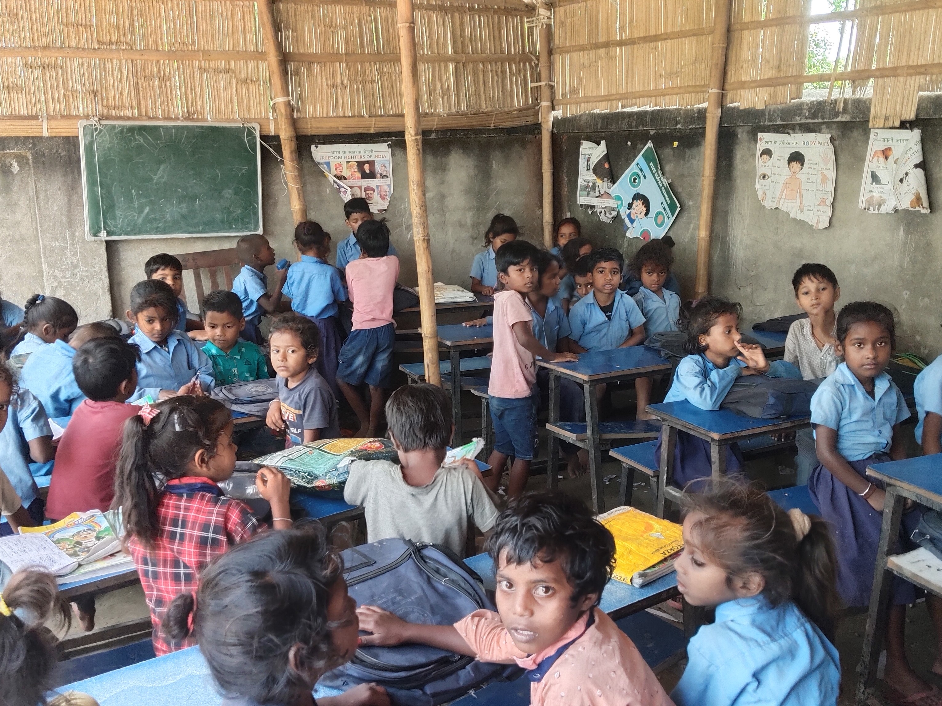 Bihar School Children Study in Tin Sheds | 19 Years Bhawan-Vin