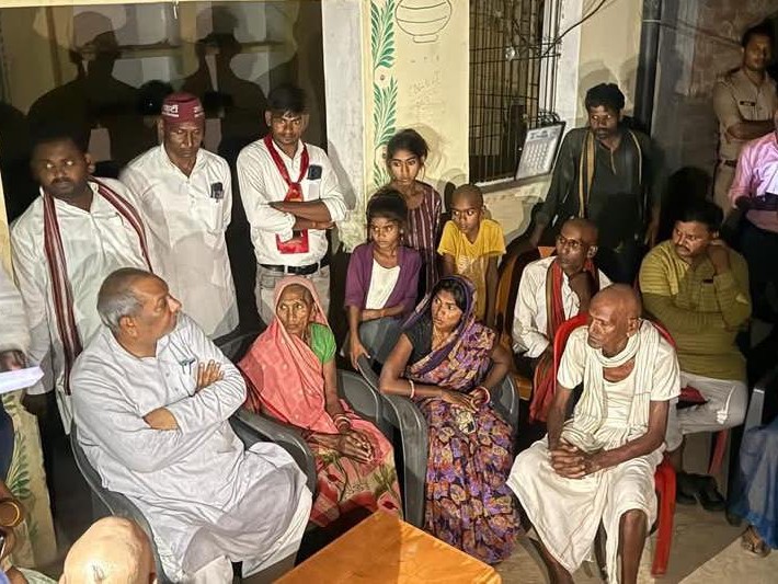Mau Minister Dr. Sanjay Nishad Assures Justice to Homeguard Family