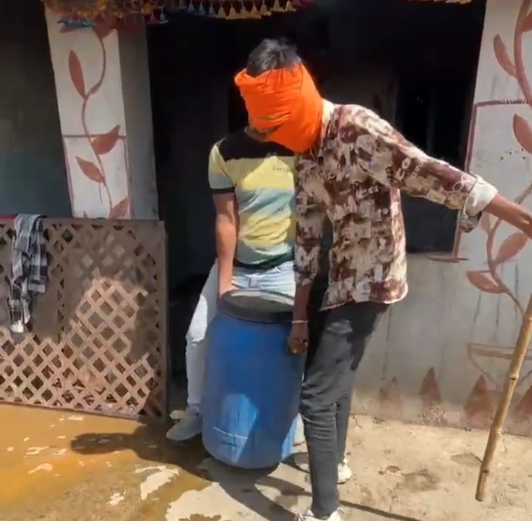 Muradpur Illegal Liquor Factory Raid | 150L Kacchi Sharab Seized, 5000L ...