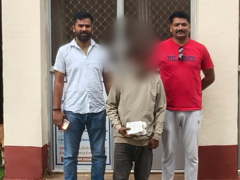 Champawat Police Nab Accused | Drug Network Action | Smack Recovered