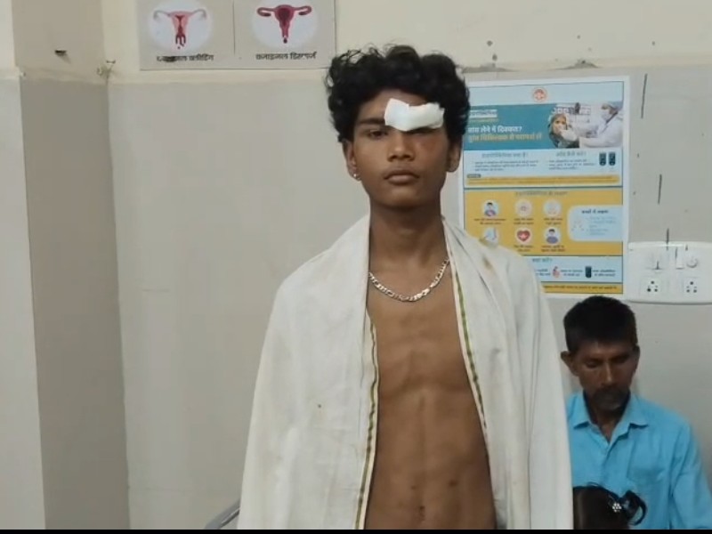 Satna Road Accident | Maiher Two Bikers Injured Civil Hospital