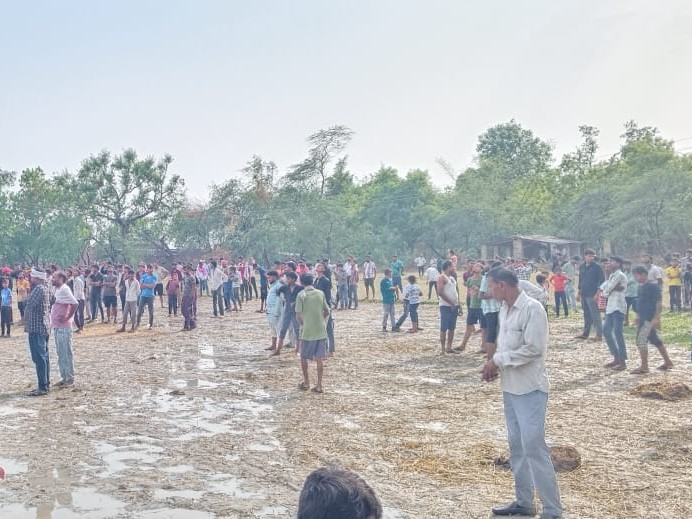 Mauaima Youth Climbs Mobile Tower Over Love Affair | Rescue Operation