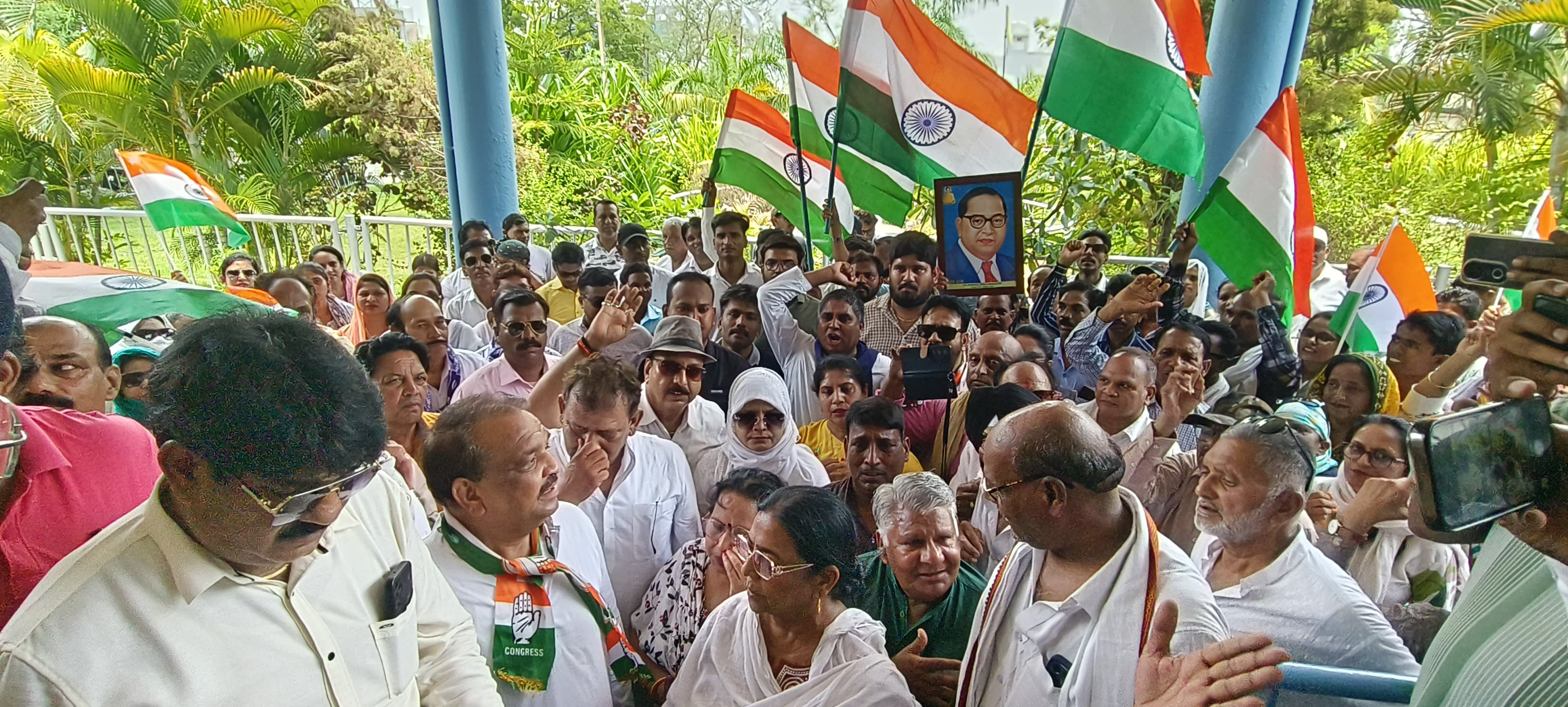 Ratlam Christian Gathering Disrupted; Bajrang Dal Protest Demands Action
