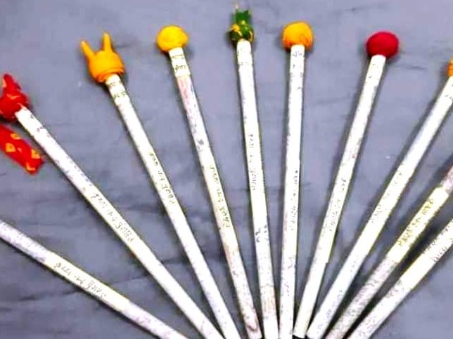 Bikaner Krishna Purohit Sets World Record Smallest Pagdi on Needle