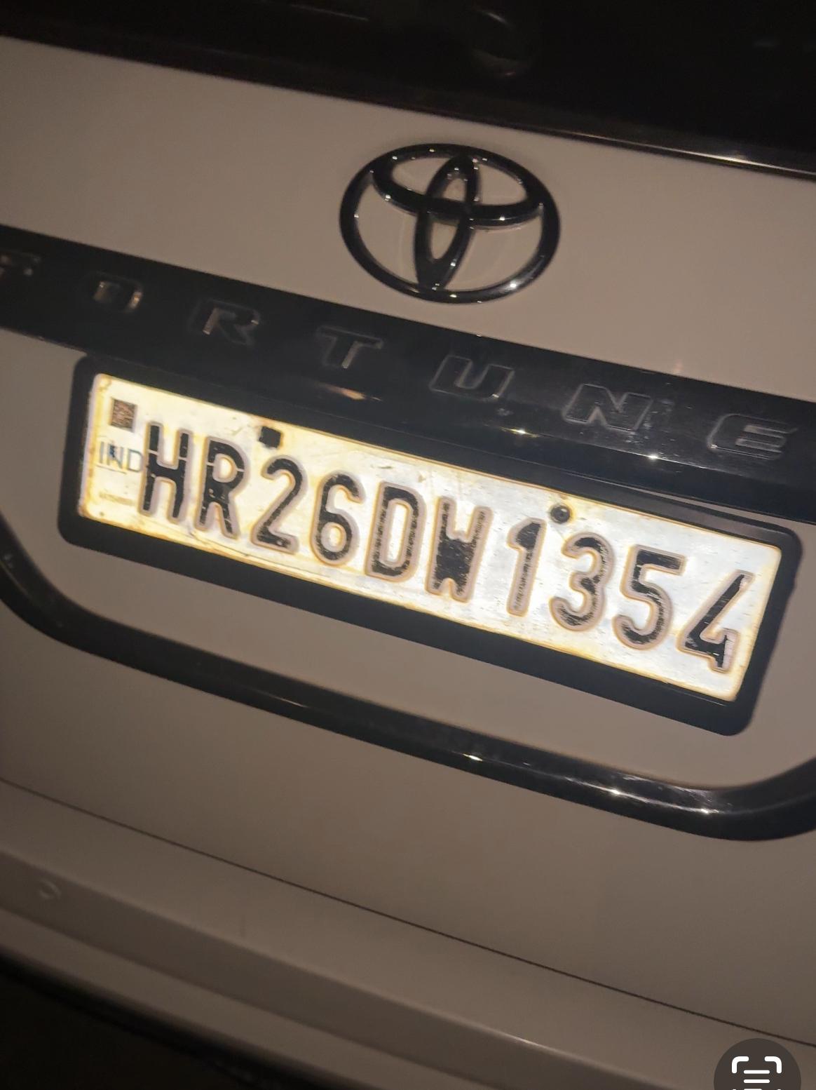 Haryana Number Fortuner Seized | 29 Challans Issued