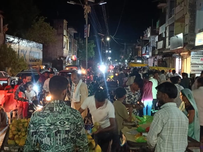 Akodiya Traffic Jam | Ambulance Stuck Near Bus Stand