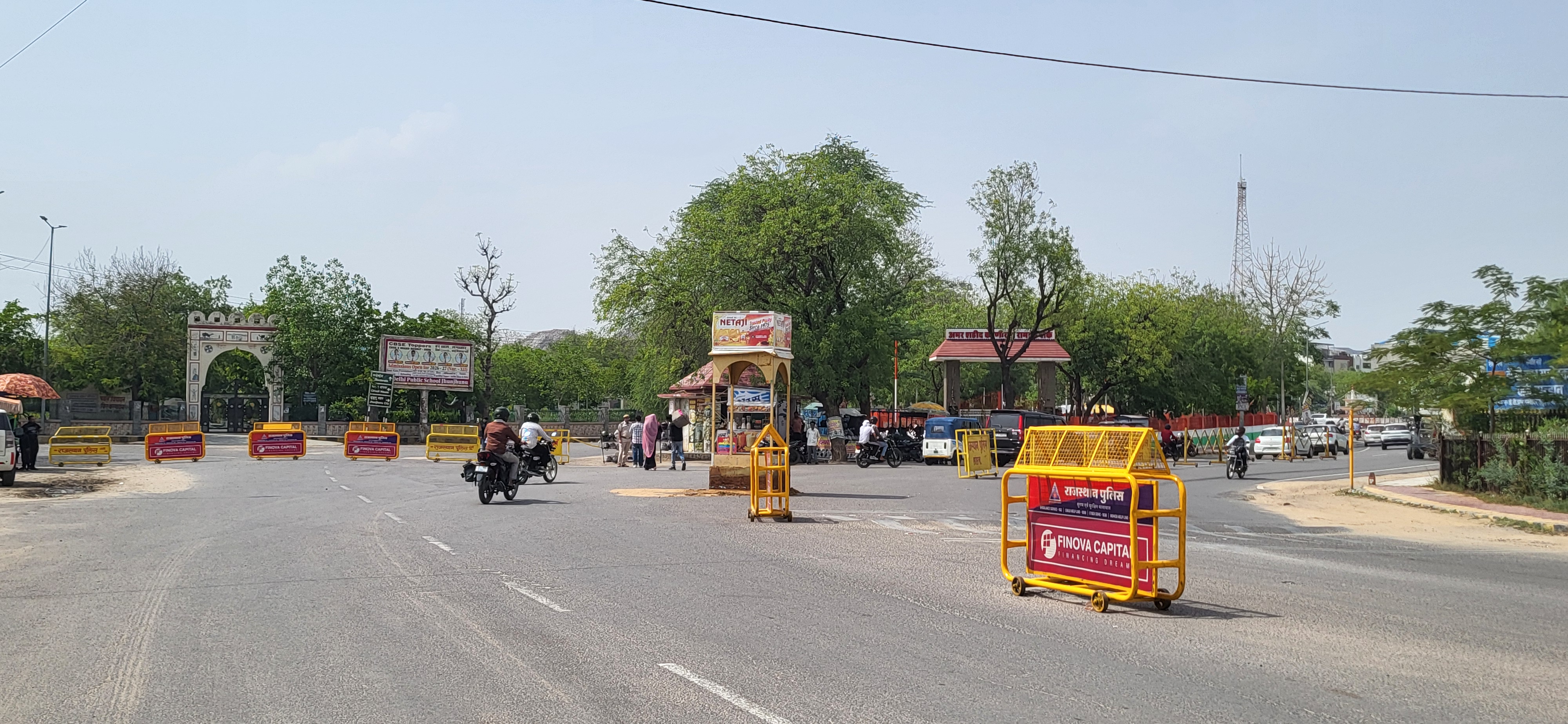 The road to Nehru Park is closed; traffic must pass in front of Shaheed ...
