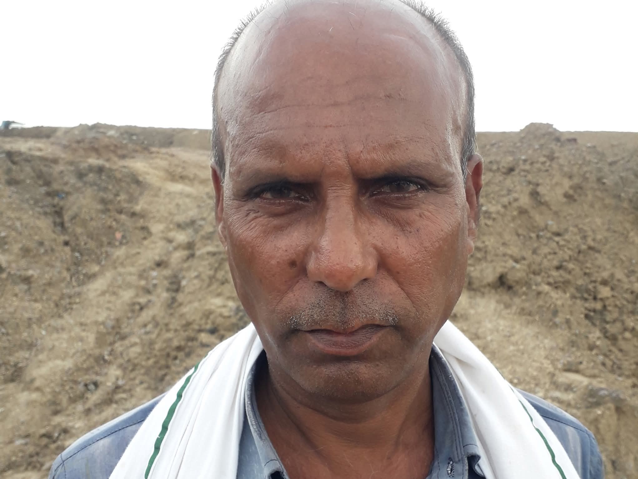 Farrukhabad Rajepur PRD Jawan Suicide | Mango Tree Death