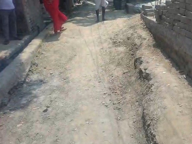 Atrauli Road Encroachment Attempt Sparks Outrage | Locals Protest