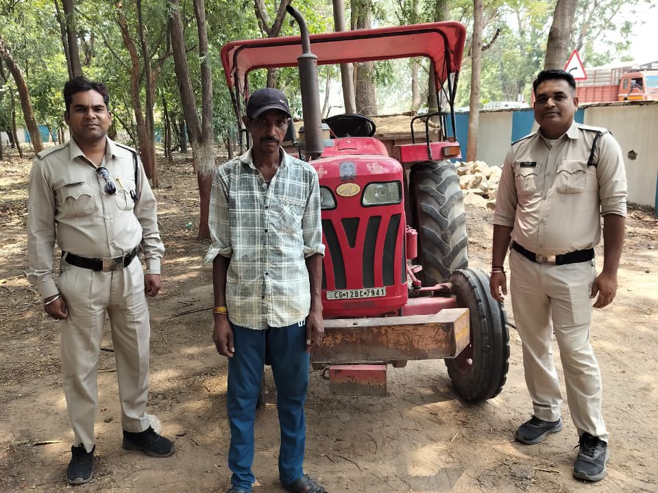 Korba: 14 Vehicles Seized for Illegal Sand, Gravel Transport