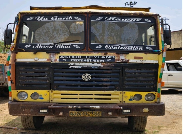 Mangaliyawas Police Nab Illegal Bajri Dumper Driver | Arrested