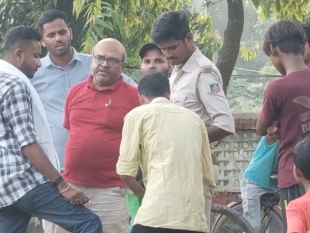 Katihar DS College Tree Cutting Controversy | Students Demand Action
