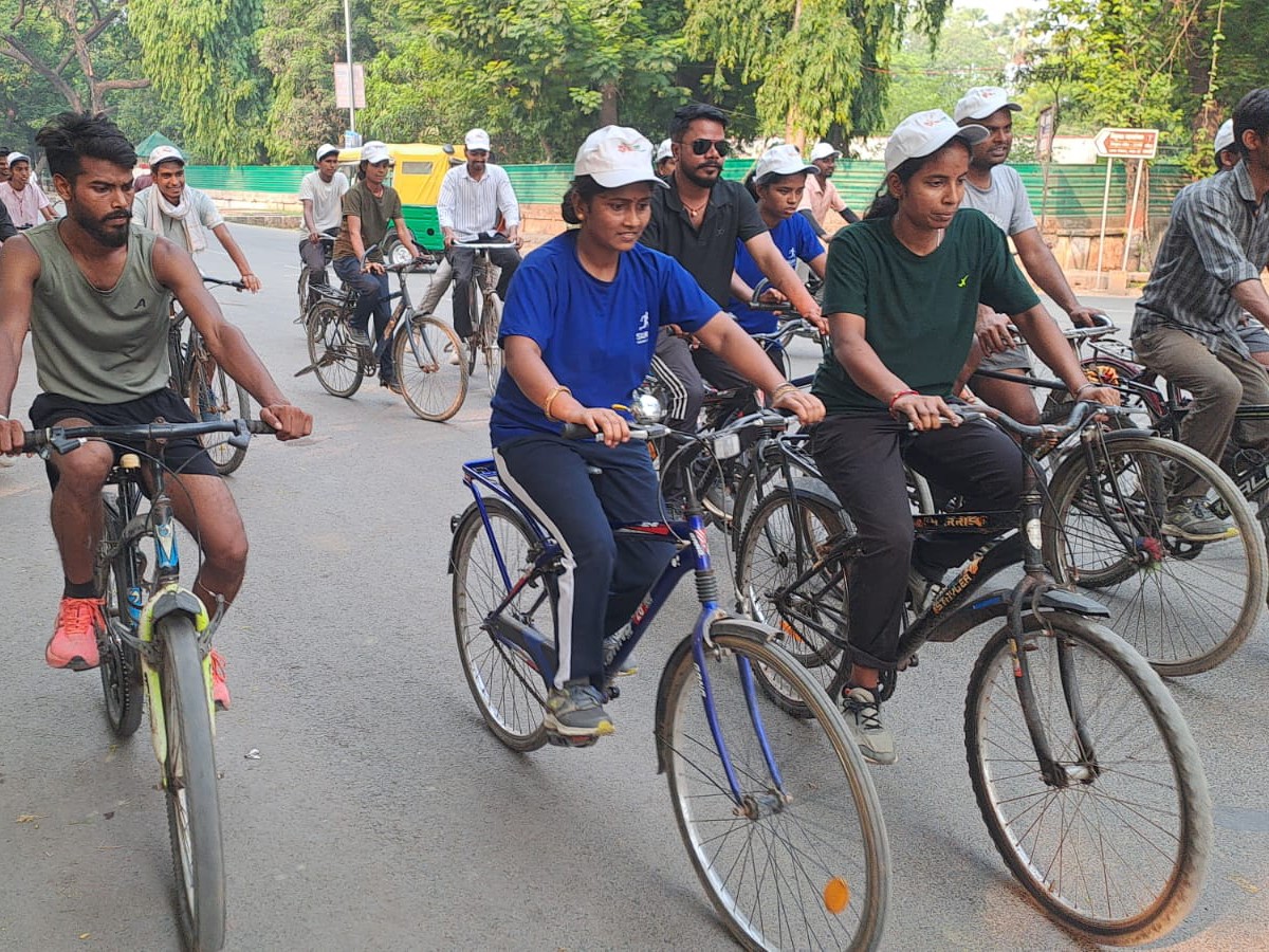 Gaya World Cycle Day Campaign: Environment & Health Message