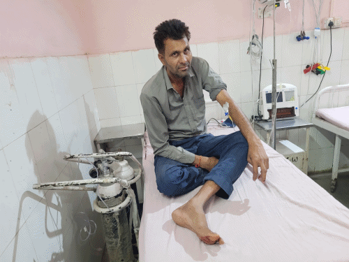Rajasthan Youth Cobra Bite | Treatment Continues