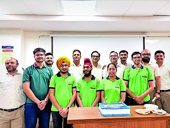 JEE Advanced: Allen Amritsar's Zafarjot becomes city topper