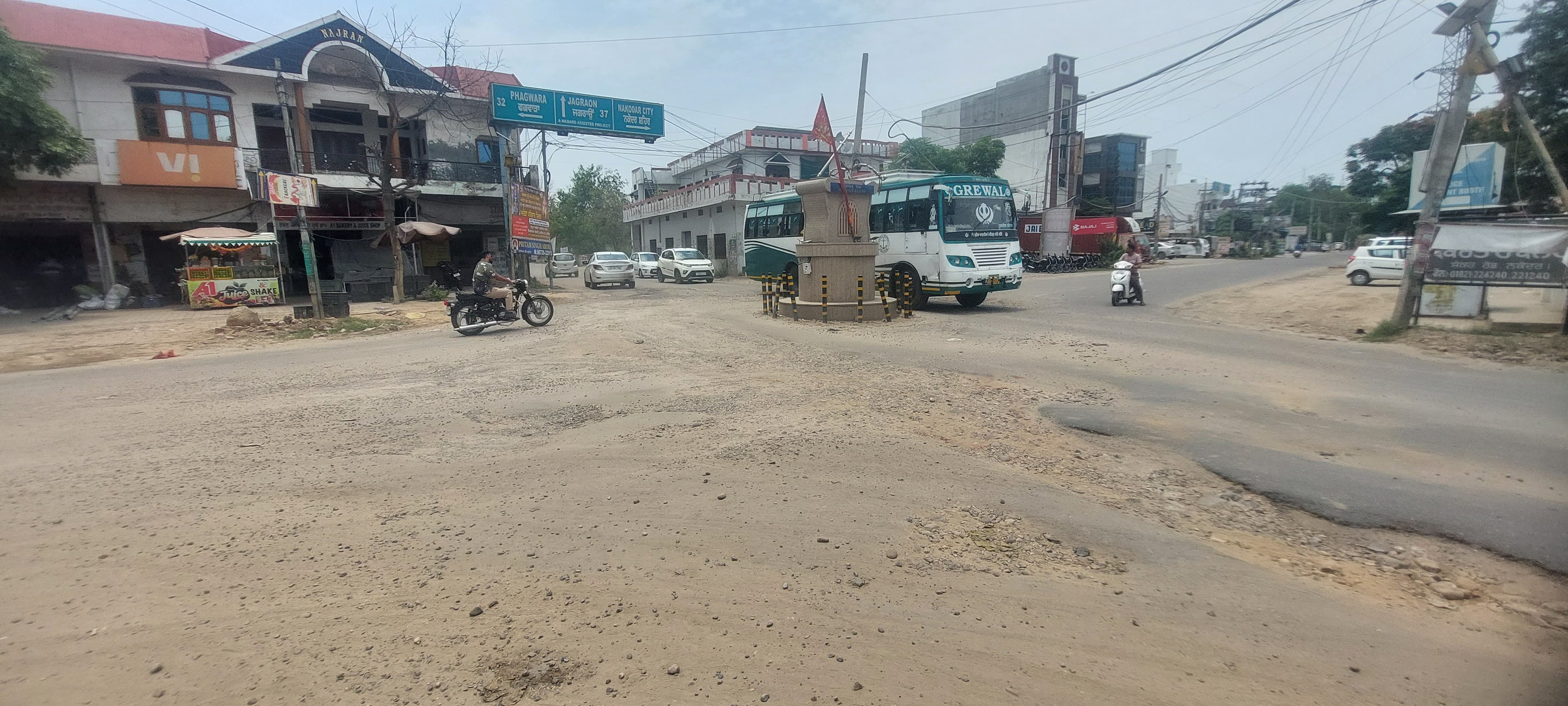 Newly constructed square in Nakodar is surrounded by potholes, people ...