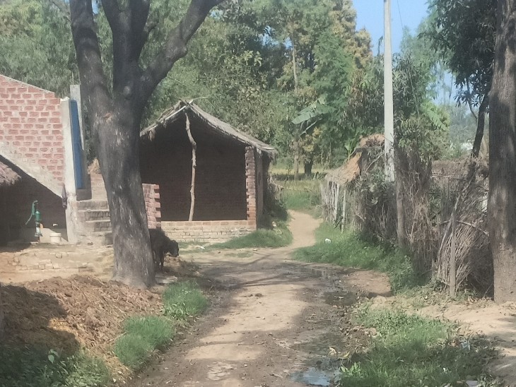 Shravasti Kadua Village Road Broken | Pipeline Digging Impacts Commute