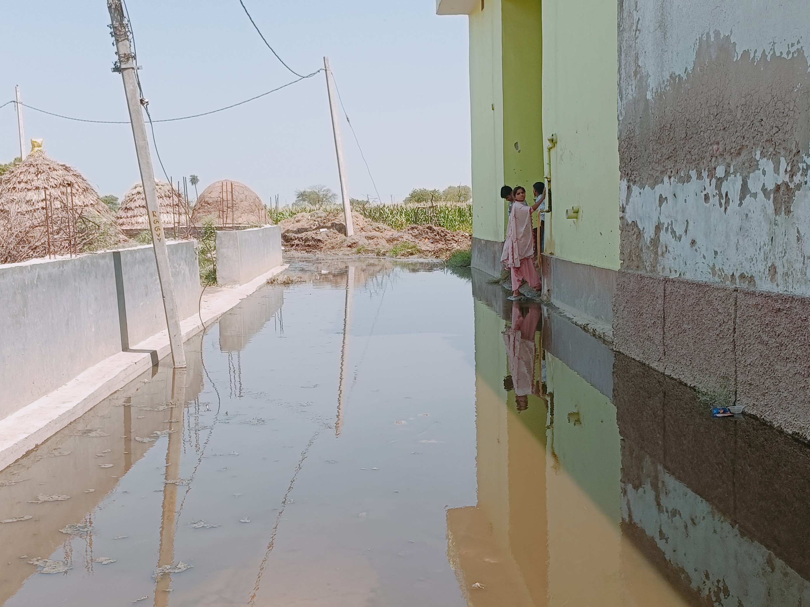 Faizpur Village Roads Waterlogged | Kuchad Problem, Hygiene Badhal